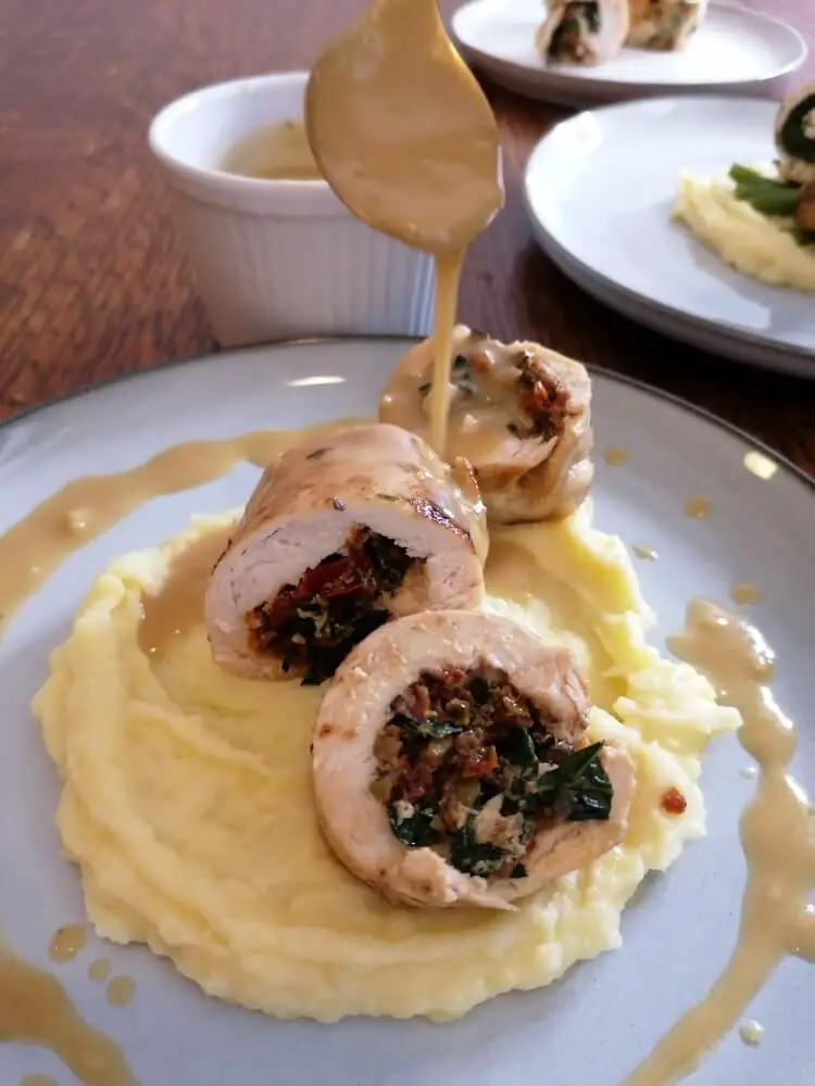 Mediterranean Tapenade Chicken Roulade With Sauce - Yummyble